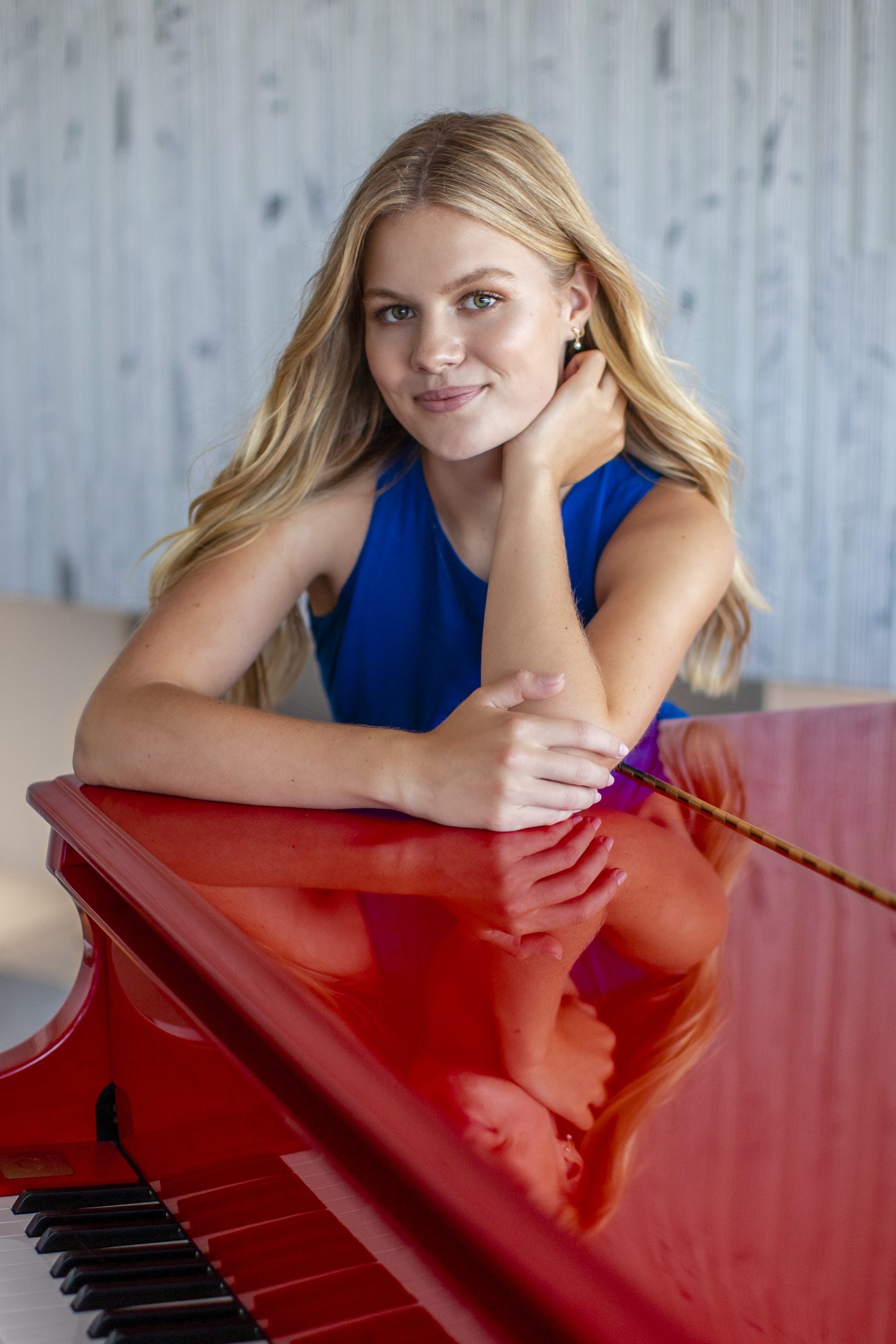 Aussie Actress Lexie Duncan on her debut outing with US Phenomenon ...