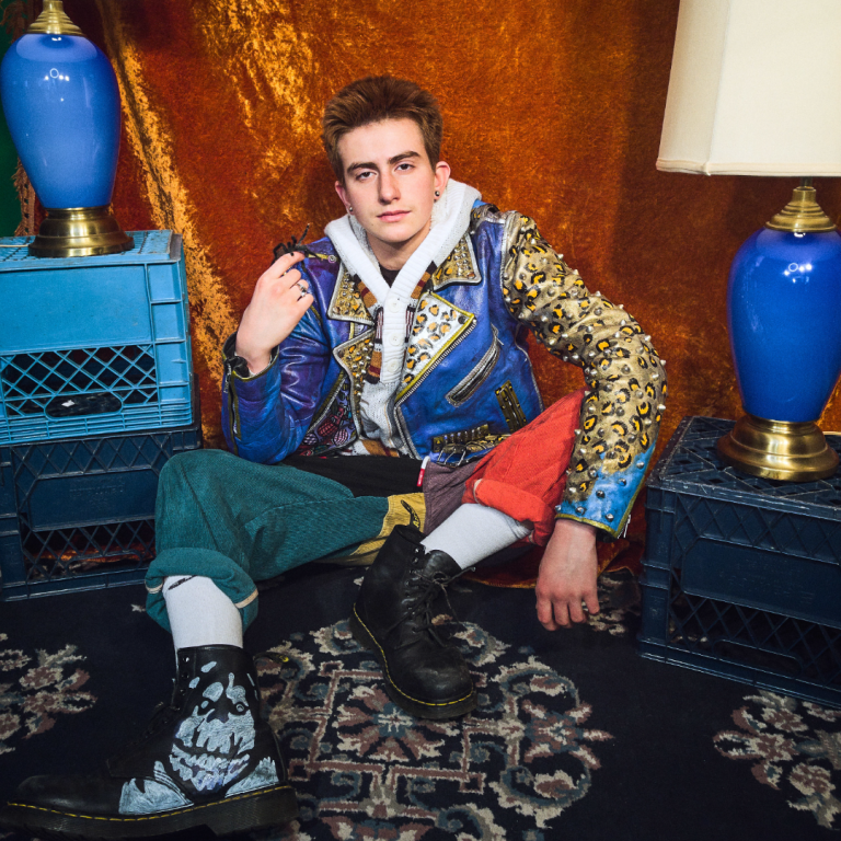 Rising Hyperpop star ElyOtto on his latest version of “SugarCrush ...